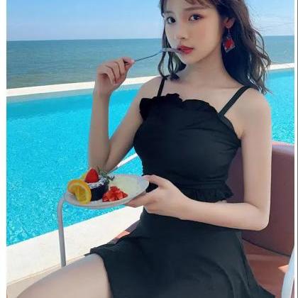 Womens Black Ruffled Two-piece Swimsuit Set on Luulla