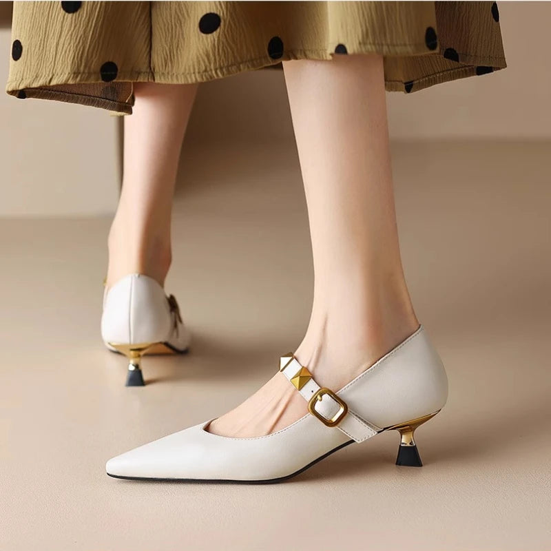Chic Heeled Pumps With Straps For Women on Luulla